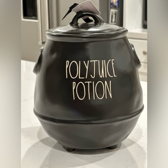 Rae Dunn | Kitchen | Nwt Rae Dunn Polyjuice Potion Canister Cookie Jar ...